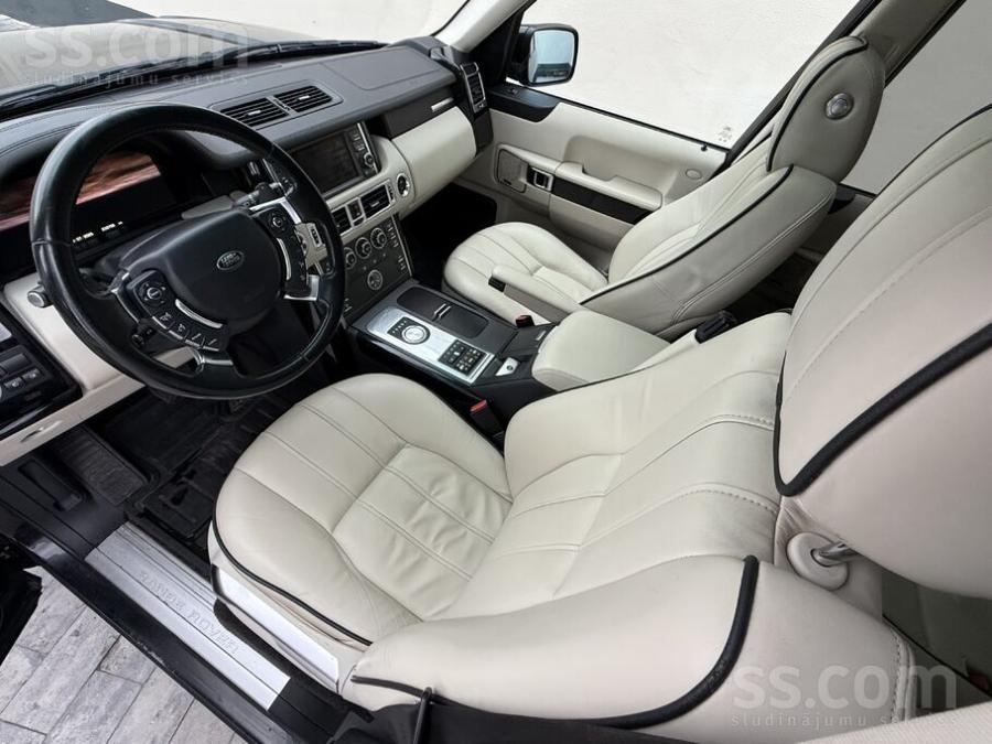 Black Land Rover Range Rover 2011 in Riga, with an engine capacity of 4.40 L and mileage of 0 thousand km for 11950 €, photo 13 on AUTOMOTO.COM.LV
