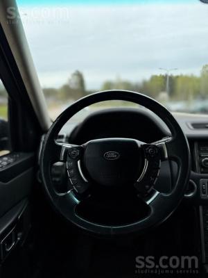 Melns Land Rover Range Rover 2011 Rīga, ar dzinēja tilpumu 5.00 L un nobraukumu 140 tūkst. km par 8500 €, foto 11 vietnē AUTOMOTO.COM.LV
