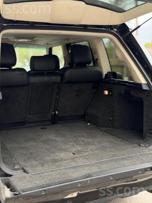 Melns Land Rover Range Rover 2011 Rīga, ar dzinēja tilpumu 5.00 L un nobraukumu 140 tūkst. km par 8500 €, foto 17 vietnē AUTOMOTO.COM.LV