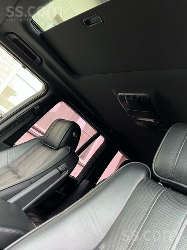 Melns Land Rover Range Rover 2012 Rīga, ar dzinēja tilpumu 4.40 L un nobraukumu 271 tūkst. km par 13700 €, foto 8 vietnē AUTOMOTO.COM.LV