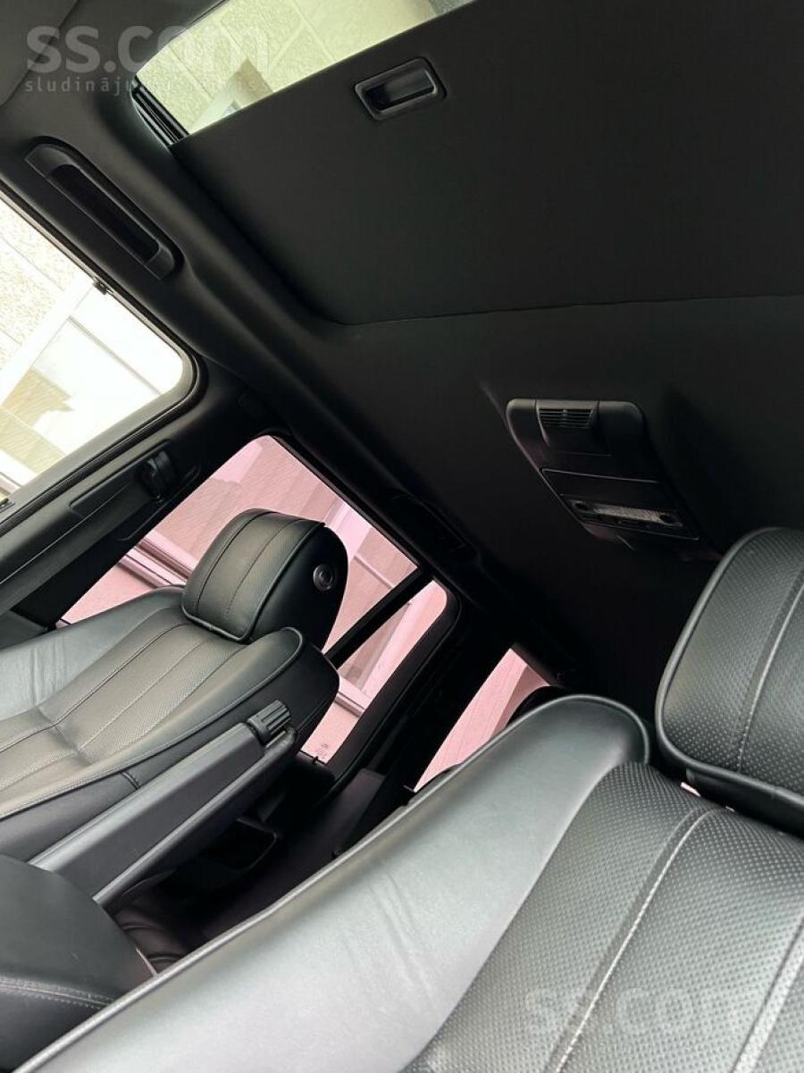 Melns Land Rover Range Rover 2012 Rīga, ar dzinēja tilpumu 4.40 L un nobraukumu 271 tūkst. km par 13700 €, foto 9 vietnē AUTOMOTO.COM.LV