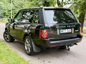 Black Land Rover Range Rover 2012 in Vilnius, with an engine capacity of 5.00 L and mileage of 289 thousand km for 9000 €, photo 7 on AUTOMOTO.COM.LV