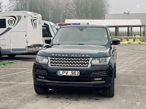 Melns Land Rover Range Rover 2013 Viļņa, ar dzinēja tilpumu 4.37 L un nobraukumu 235 tūkst. km par 23850 €, foto 2 vietnē AUTOMOTO.COM.LV