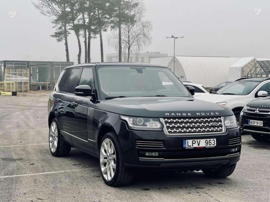 Melns Land Rover Range Rover 2013 Viļņa, ar dzinēja tilpumu 4.37 L un nobraukumu 235 tūkst. km par 23850 €, foto 3 vietnē AUTOMOTO.COM.LV