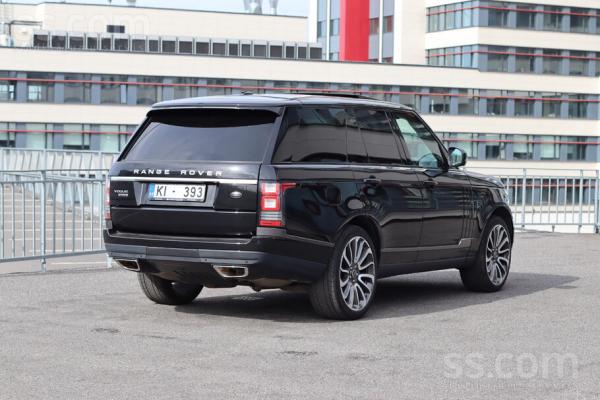 Black Land Rover Range Rover 2013 in Riga, with an engine capacity of 4.40 L and mileage of 270 thousand km for 24580 €, photo 6 on AUTOMOTO.COM.LV