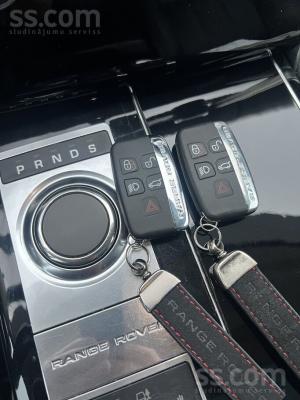 Melns Land Rover Range Rover 2013 Rīga, ar dzinēja tilpumu 4.40 L un nobraukumu 237 tūkst. km par 23300 €, foto 16 vietnē AUTOMOTO.COM.LV
