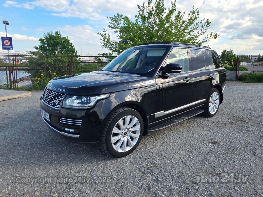 Black Land Rover Range Rover 2013 in Tallinn, with an engine capacity of 4.40 L and mileage of 260 thousand km for 19299 €, photo 6 on AUTOMOTO.COM.LV