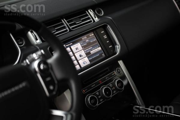 Black Land Rover Range Rover 2013 in Jelgava, with an engine capacity of 4.40 L and mileage of 0 thousand km for 29900 €, photo 9 on AUTOMOTO.COM.LV