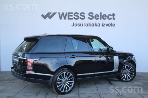 Black Land Rover Range Rover 2013 in Riga, with an engine capacity of 4.00 L and mileage of 244 thousand km for 22400 €, photo 3 on AUTOMOTO.COM.LV