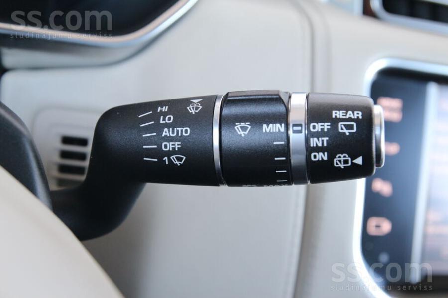Melns Land Rover Range Rover 2013 Rīga, ar dzinēja tilpumu 4.00 L un nobraukumu 244 tūkst. km par 22400 €, foto 23 vietnē AUTOMOTO.COM.LV