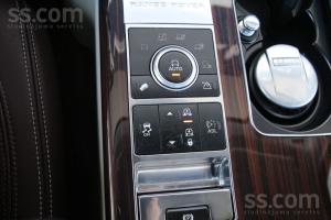 Melns Land Rover Range Rover 2013 Rīga, ar dzinēja tilpumu 4.00 L un nobraukumu 244 tūkst. km par 22400 €, foto 28 vietnē AUTOMOTO.COM.LV
