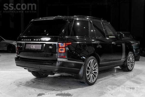 Melns Land Rover Range Rover 2013 Rīga, ar dzinēja tilpumu 5.00 L un nobraukumu 159 tūkst. km par 26000 €, foto 4 vietnē AUTOMOTO.COM.LV