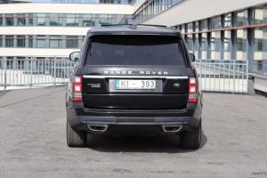 Melns Land Rover Range Rover 2013 Rīga, ar dzinēja tilpumu 4.40 L un nobraukumu 269 tūkst. km par 24580 €, foto 3 vietnē AUTOMOTO.COM.LV
