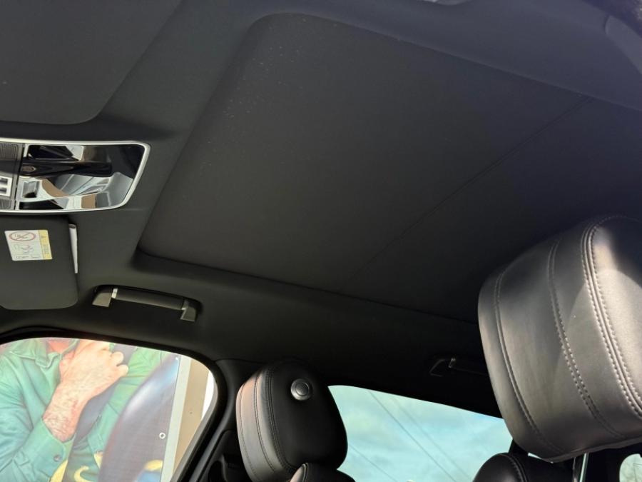 Melns Land Rover Range Rover 2013 Rīga, ar dzinēja tilpumu 4.40 L un nobraukumu 269 tūkst. km par 24580 €, foto 11 vietnē AUTOMOTO.COM.LV