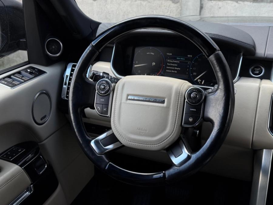 Melns Land Rover Range Rover 2013 Rīga, ar dzinēja tilpumu 4.40 L un nobraukumu 269 tūkst. km par 24580 €, foto 28 vietnē AUTOMOTO.COM.LV