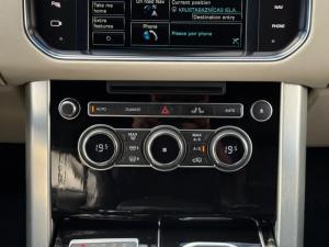 Melns Land Rover Range Rover 2013 Rīga, ar dzinēja tilpumu 4.40 L un nobraukumu 269 tūkst. km par 24580 €, foto 31 vietnē AUTOMOTO.COM.LV