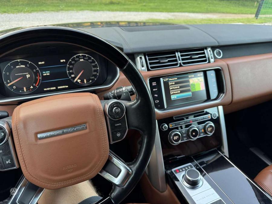 Black Land Rover Range Rover 2013 in Kaunas, with an engine capacity of 5.00 L and mileage of 241 thousand km for 14200 €, photo 11 on AUTOMOTO.COM.LV
