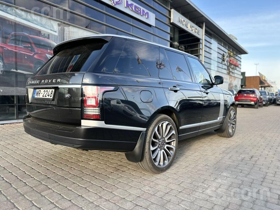 Black Land Rover Range Rover 2013 in Riga, with an engine capacity of 4.40 L and mileage of 265 thousand km for 21000 €, photo 6 on AUTOMOTO.COM.LV