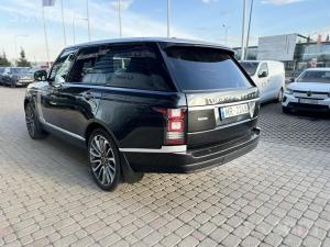 Black Land Rover Range Rover 2013 in Riga, with an engine capacity of 4.40 L and mileage of 265 thousand km for 21000 €, photo 8 on AUTOMOTO.COM.LV