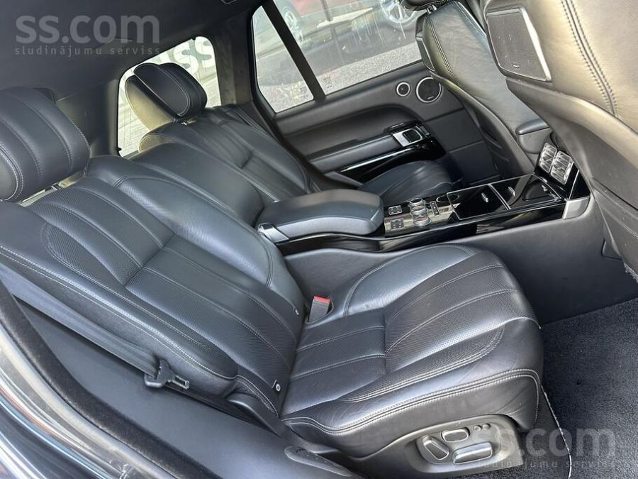 Black Land Rover Range Rover 2013 in Riga, with an engine capacity of 4.40 L and mileage of 265 thousand km for 21000 €, photo 18 on AUTOMOTO.COM.LV