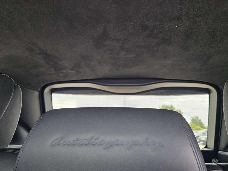 Black Land Rover Range Rover 2013 in Taurage, with an engine capacity of 4.37 L and mileage of 203 thousand km for 20200 €, photo 33 on AUTOMOTO.COM.LV