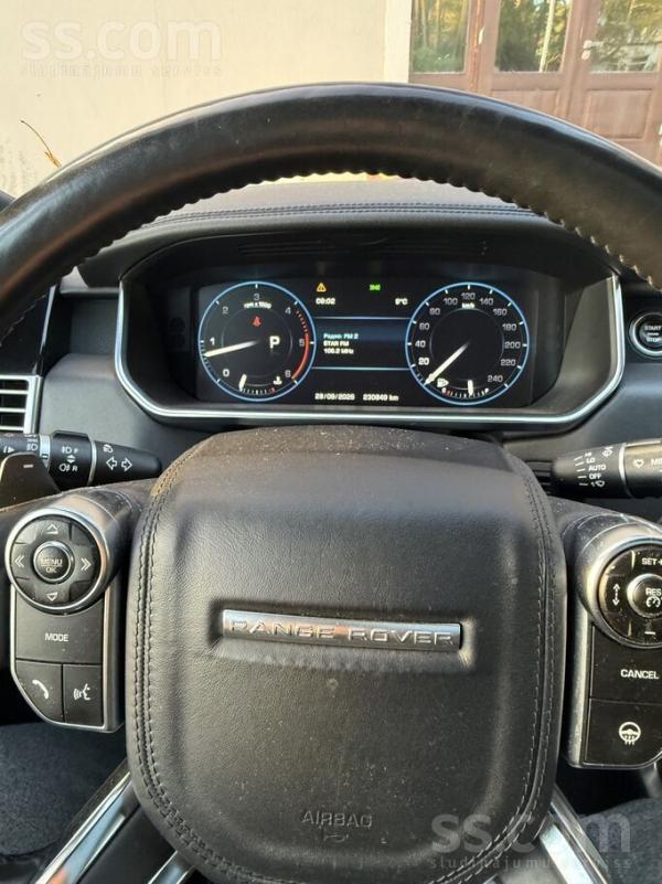 Melns Land Rover Range Rover 2013 Rīga, ar dzinēja tilpumu 4.40 L un nobraukumu 231 tūkst. km par 15500 €, foto 5 vietnē AUTOMOTO.COM.LV