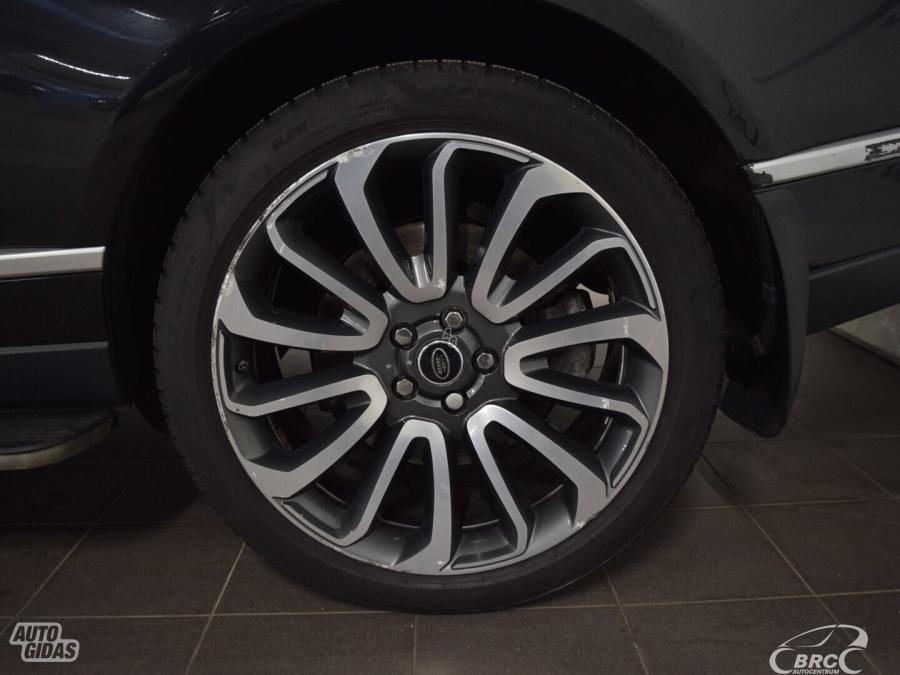 Melns Land Rover Range Rover 2014 Rīga, ar dzinēja tilpumu 4.40 L un nobraukumu 212 tūkst. km par 29900 €, foto 34 vietnē AUTOMOTO.COM.LV