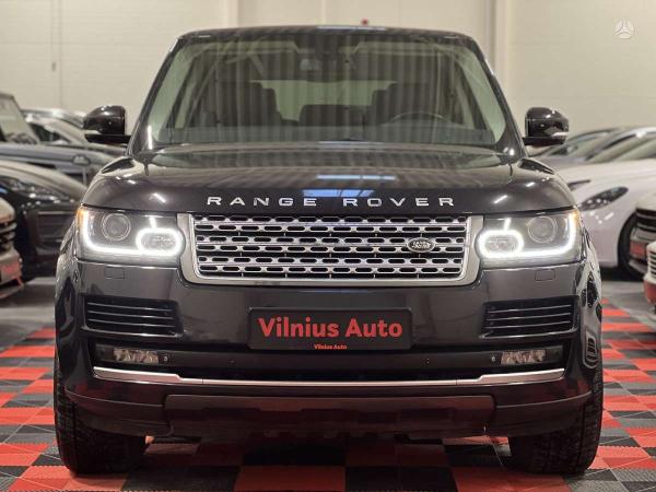 Melns Land Rover Range Rover 2014 Viļņa, ar dzinēja tilpumu 2.99 L un nobraukumu 146 tūkst. km par 22990 €, foto 2 vietnē AUTOMOTO.COM.LV