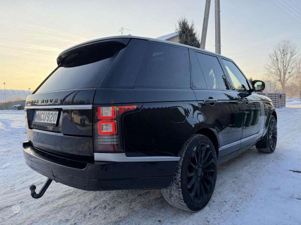 Black Land Rover Range Rover 2014 in Kaunas, with an engine capacity of 4.37 L and mileage of 177 thousand km for 27700 €, photo 9 on AUTOMOTO.COM.LV