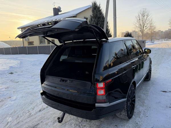 Black Land Rover Range Rover 2014 in Kaunas, with an engine capacity of 4.37 L and mileage of 177 thousand km for 27700 €, photo 10 on AUTOMOTO.COM.LV
