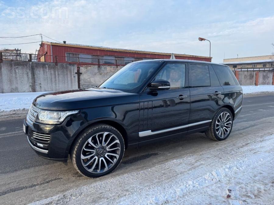 Melns Land Rover Range Rover 2014 Rīga, ar dzinēja tilpumu 4.40 L un nobraukumu 185 tūkst. km par 28950 €, foto 1 vietnē AUTOMOTO.COM.LV