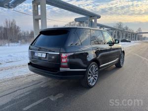 Melns Land Rover Range Rover 2014 Rīga, ar dzinēja tilpumu 4.40 L un nobraukumu 185 tūkst. km par 28950 €, foto 5 vietnē AUTOMOTO.COM.LV
