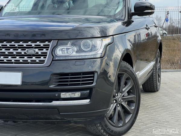 Melns Land Rover Range Rover 2014 Tauragė, ar dzinēja tilpumu 4.40 L un nobraukumu 192 tūkst. km par 21700 €, foto 3 vietnē AUTOMOTO.COM.LV