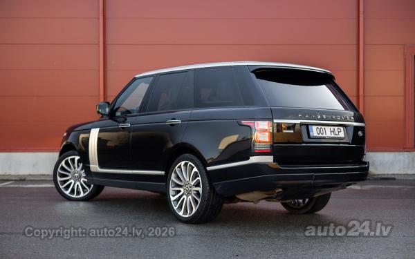 Melns Land Rover Range Rover 2014 Tartu, ar dzinēja tilpumu 4.40 L un nobraukumu 171 tūkst. km par 29900 €, foto 7 vietnē AUTOMOTO.COM.LV