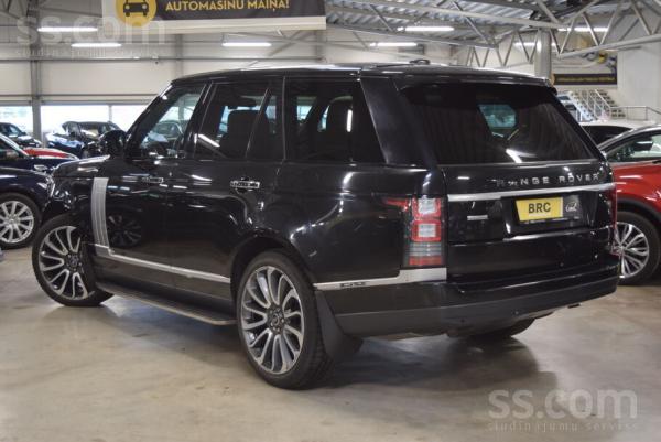 Melns Land Rover Range Rover 2014 Rīga, ar dzinēja tilpumu 4.40 L un nobraukumu 212 tūkst. km par 19900 €, foto 2 vietnē AUTOMOTO.COM.LV