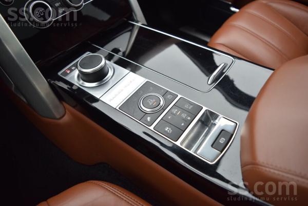 Melns Land Rover Range Rover 2014 Rīga, ar dzinēja tilpumu 4.40 L un nobraukumu 212 tūkst. km par 19900 €, foto 5 vietnē AUTOMOTO.COM.LV