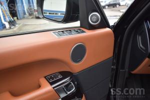 Black Land Rover Range Rover 2014 in Riga, with an engine capacity of 4.40 L and mileage of 212 thousand km for 19900 €, photo 11 on AUTOMOTO.COM.LV