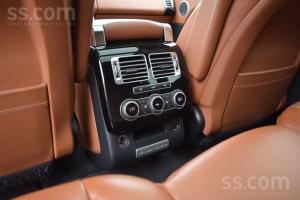 Black Land Rover Range Rover 2014 in Riga, with an engine capacity of 4.40 L and mileage of 212 thousand km for 19900 €, photo 21 on AUTOMOTO.COM.LV