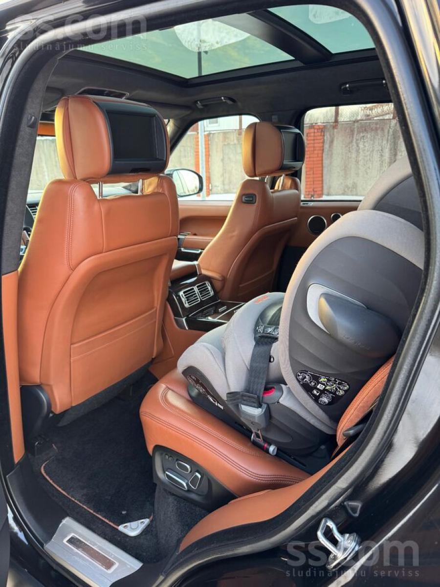 Melns Land Rover Range Rover 2014 Rīga, ar dzinēja tilpumu 4.40 L un nobraukumu 185 tūkst. km par 25000 €, foto 11 vietnē AUTOMOTO.COM.LV