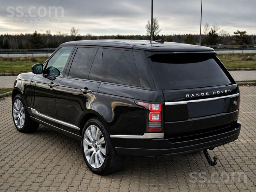 Melns Land Rover Range Rover 2014 Jūrmala, ar dzinēja tilpumu 4.40 L un nobraukumu 278 tūkst. km par 21990 €, foto 5 vietnē AUTOMOTO.COM.LV