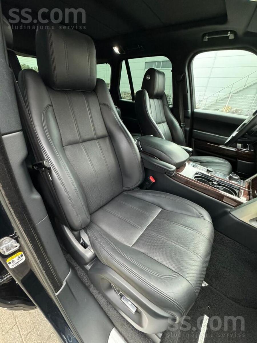 Melns Land Rover Range Rover 2014 Jūrmala, ar dzinēja tilpumu 4.40 L un nobraukumu 258 tūkst. km par 21990 €, foto 8 vietnē AUTOMOTO.COM.LV