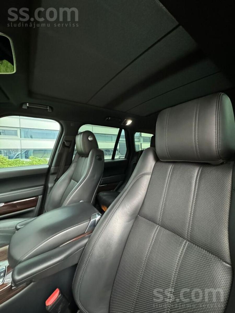 Melns Land Rover Range Rover 2014 Jūrmala, ar dzinēja tilpumu 4.40 L un nobraukumu 258 tūkst. km par 21990 €, foto 10 vietnē AUTOMOTO.COM.LV