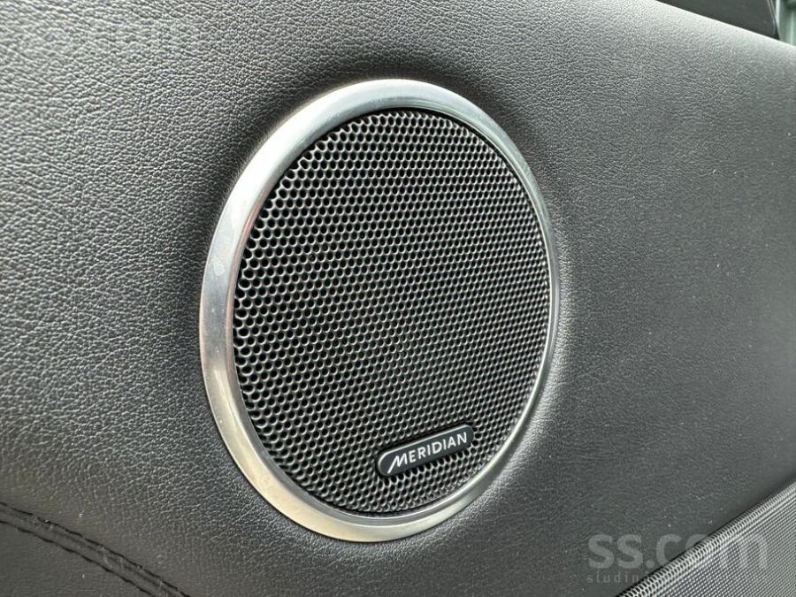 Melns Land Rover Range Rover 2014 Jūrmala, ar dzinēja tilpumu 4.40 L un nobraukumu 258 tūkst. km par 21990 €, foto 12 vietnē AUTOMOTO.COM.LV