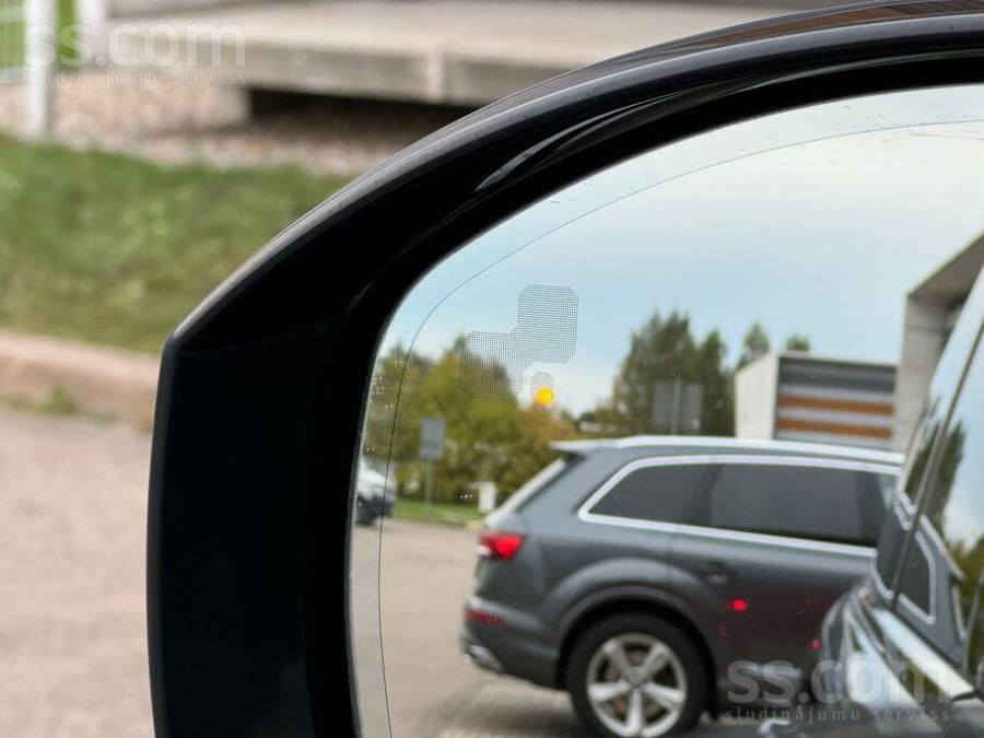 Melns Land Rover Range Rover 2014 Jūrmala, ar dzinēja tilpumu 4.40 L un nobraukumu 258 tūkst. km par 21990 €, foto 16 vietnē AUTOMOTO.COM.LV