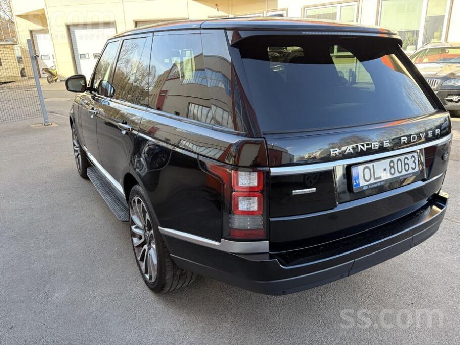 Melns Land Rover Range Rover 2014 Rīga, ar dzinēja tilpumu 4.40 L un nobraukumu 127 tūkst. km par 23800 €, foto 5 vietnē AUTOMOTO.COM.LV