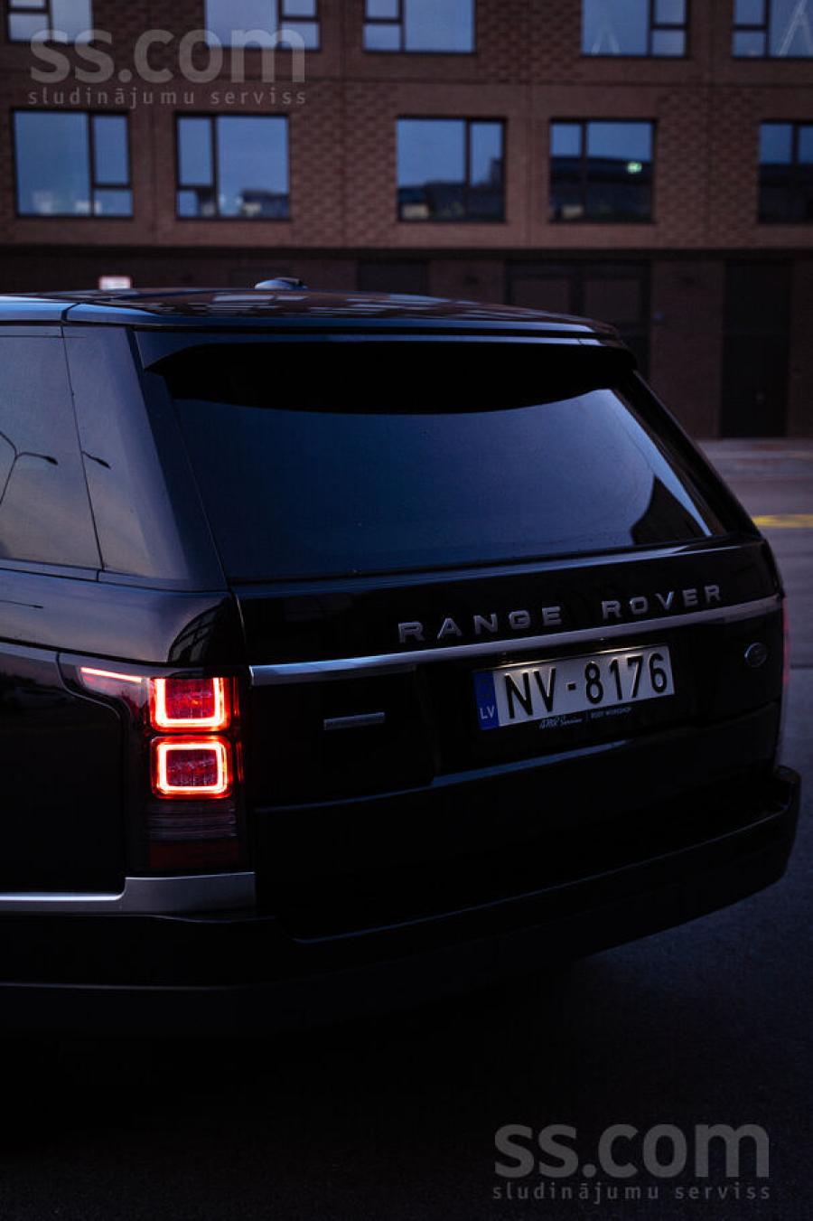Melns Land Rover Range Rover 2014 Rīga, ar dzinēja tilpumu 5.00 L un nobraukumu 187 tūkst. km par 27900 €, foto 7 vietnē AUTOMOTO.COM.LV