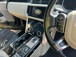 Melns Land Rover Range Rover 2014 Kuršėnai, ar dzinēja tilpumu 4.37 L un nobraukumu 200 tūkst. km par 14000 €, foto 3 vietnē AUTOMOTO.COM.LV