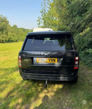 Melns Land Rover Range Rover 2014 Kuršėnai, ar dzinēja tilpumu 4.37 L un nobraukumu 200 tūkst. km par 14000 €, foto 13 vietnē AUTOMOTO.COM.LV