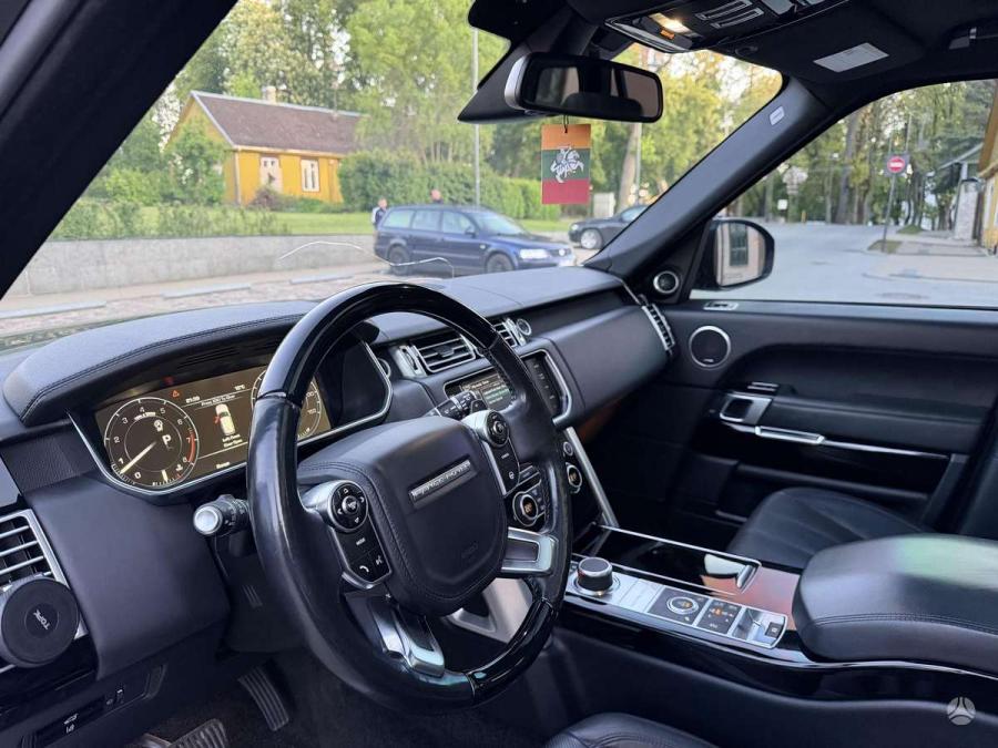 Melns Land Rover Range Rover 2014 Ukmergė, ar dzinēja tilpumu 3.00 L un nobraukumu 207 tūkst. km par 15900 €, foto 15 vietnē AUTOMOTO.COM.LV