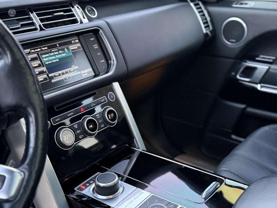 Melns Land Rover Range Rover 2014 Ukmergė, ar dzinēja tilpumu 3.00 L un nobraukumu 207 tūkst. km par 15900 €, foto 16 vietnē AUTOMOTO.COM.LV